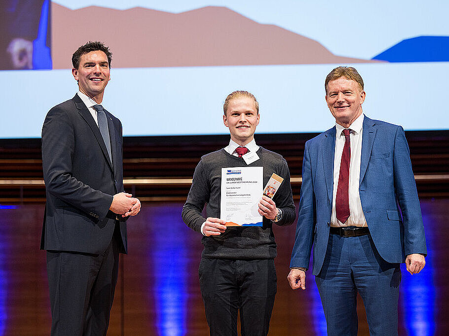 ESB-Schüler unter Landesbesten - Eduard-Spranger-Berufskolleg